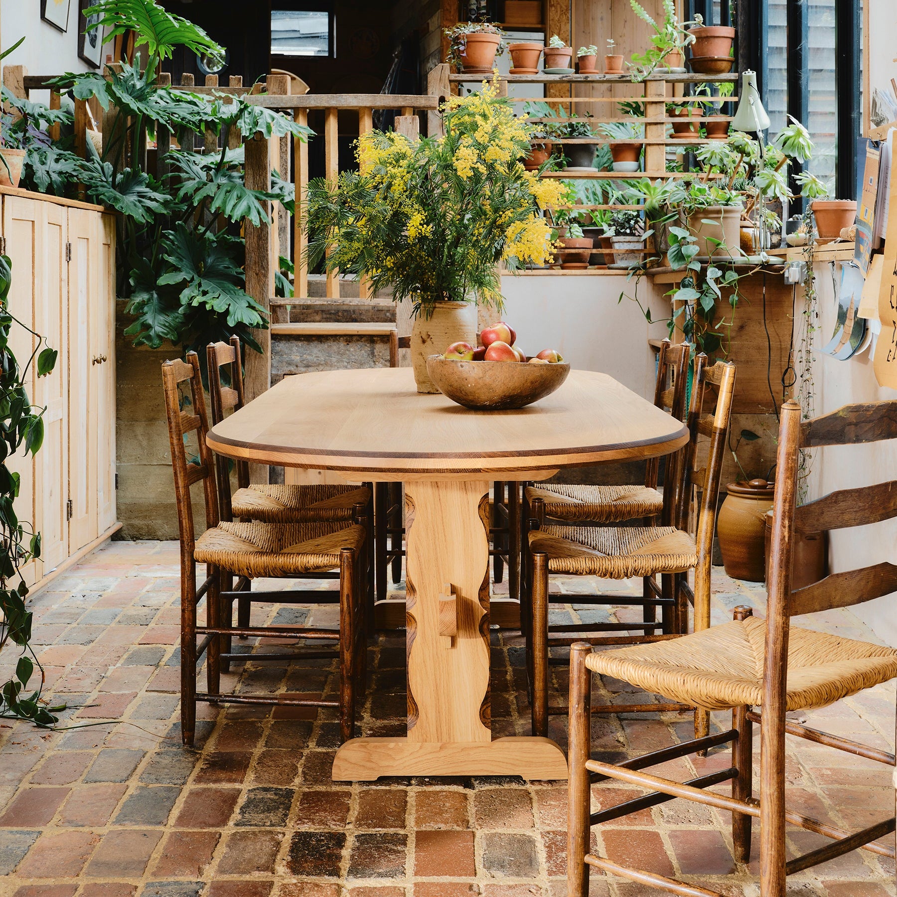 Tavern Dining Table – ALFRED NEWALL